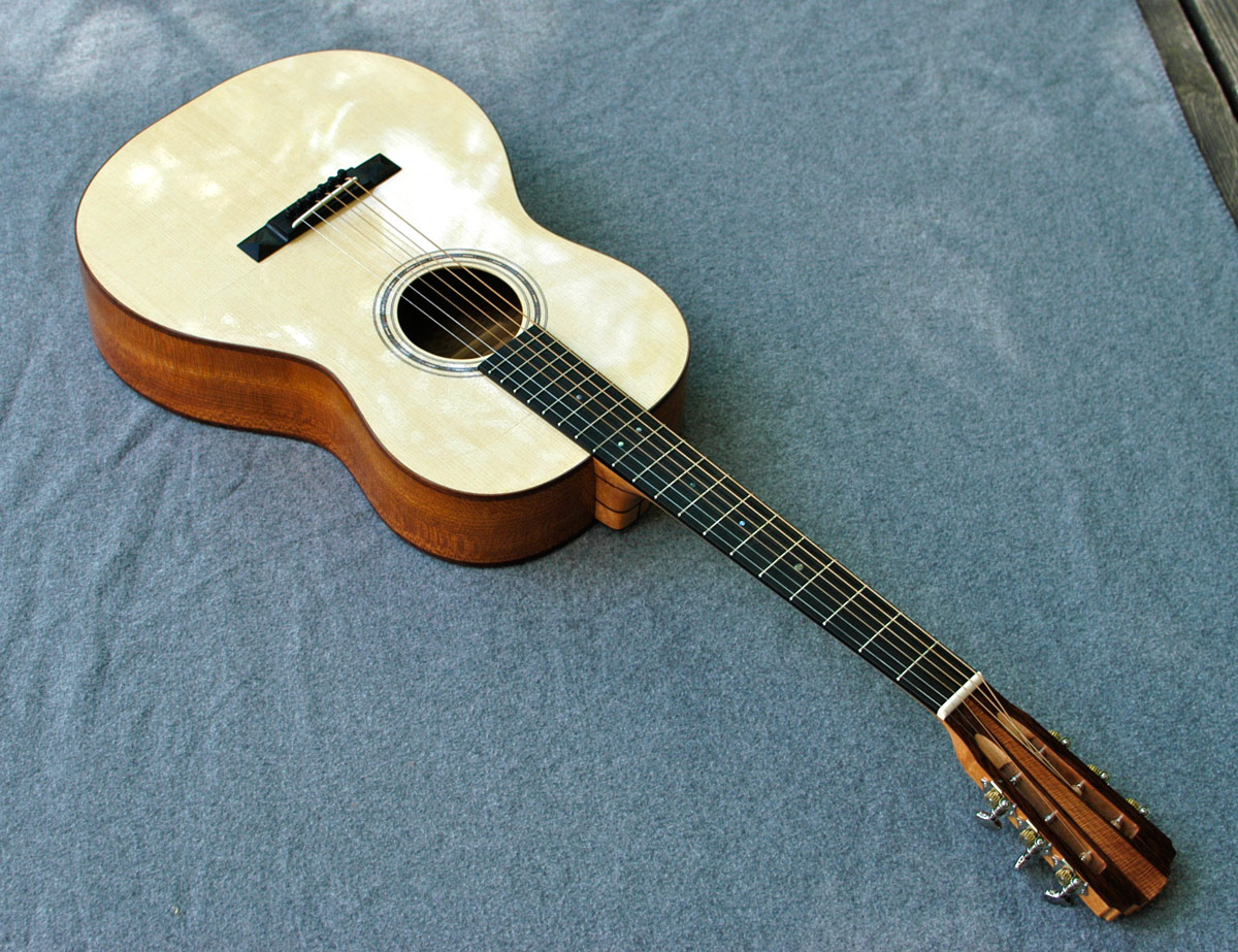 Sycamore Grand Concert – Cavins Guitars